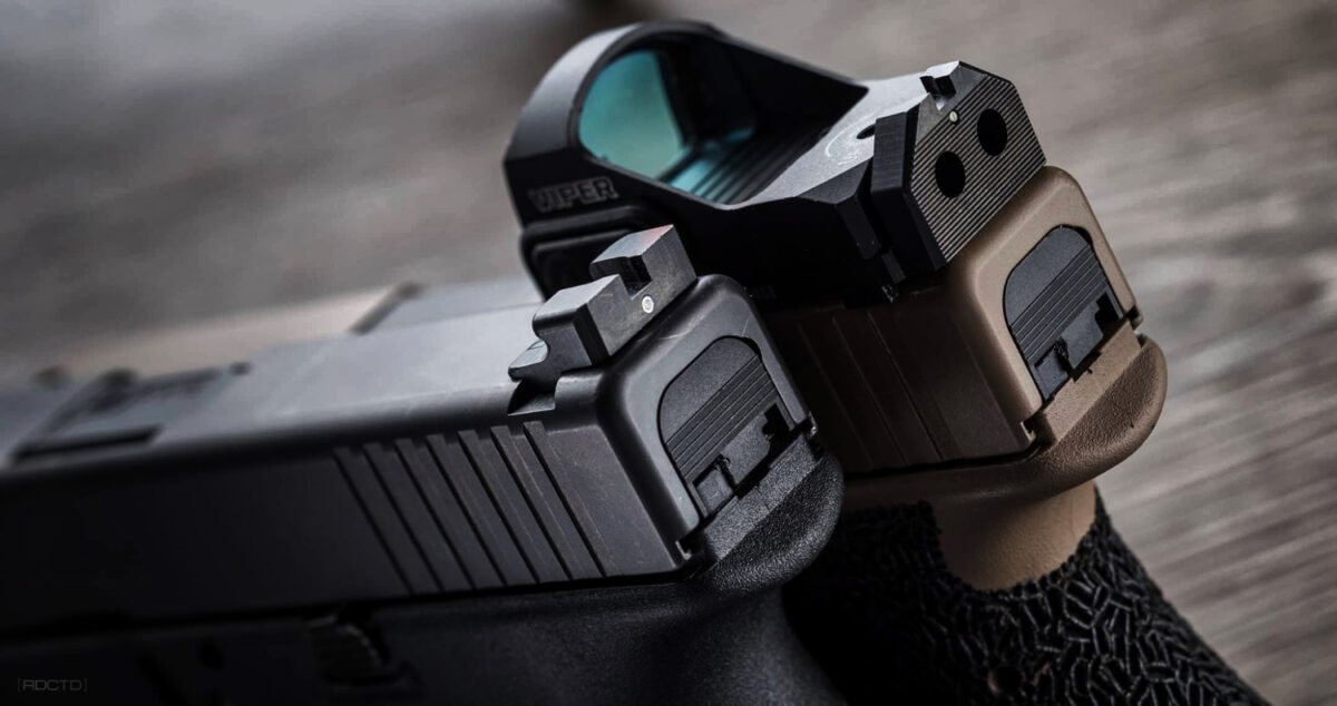 Red Dot VERSUS Iron Sight | RDCTD